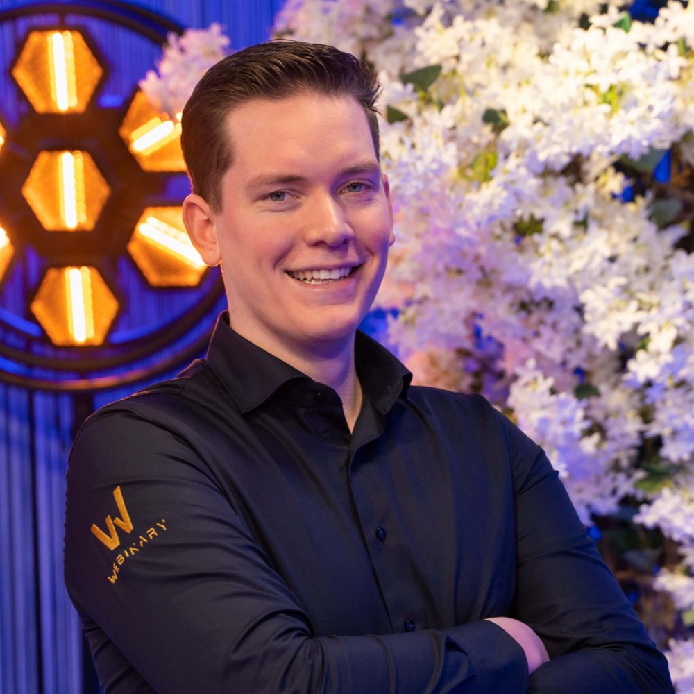 Webinary Customer Story I Vevox